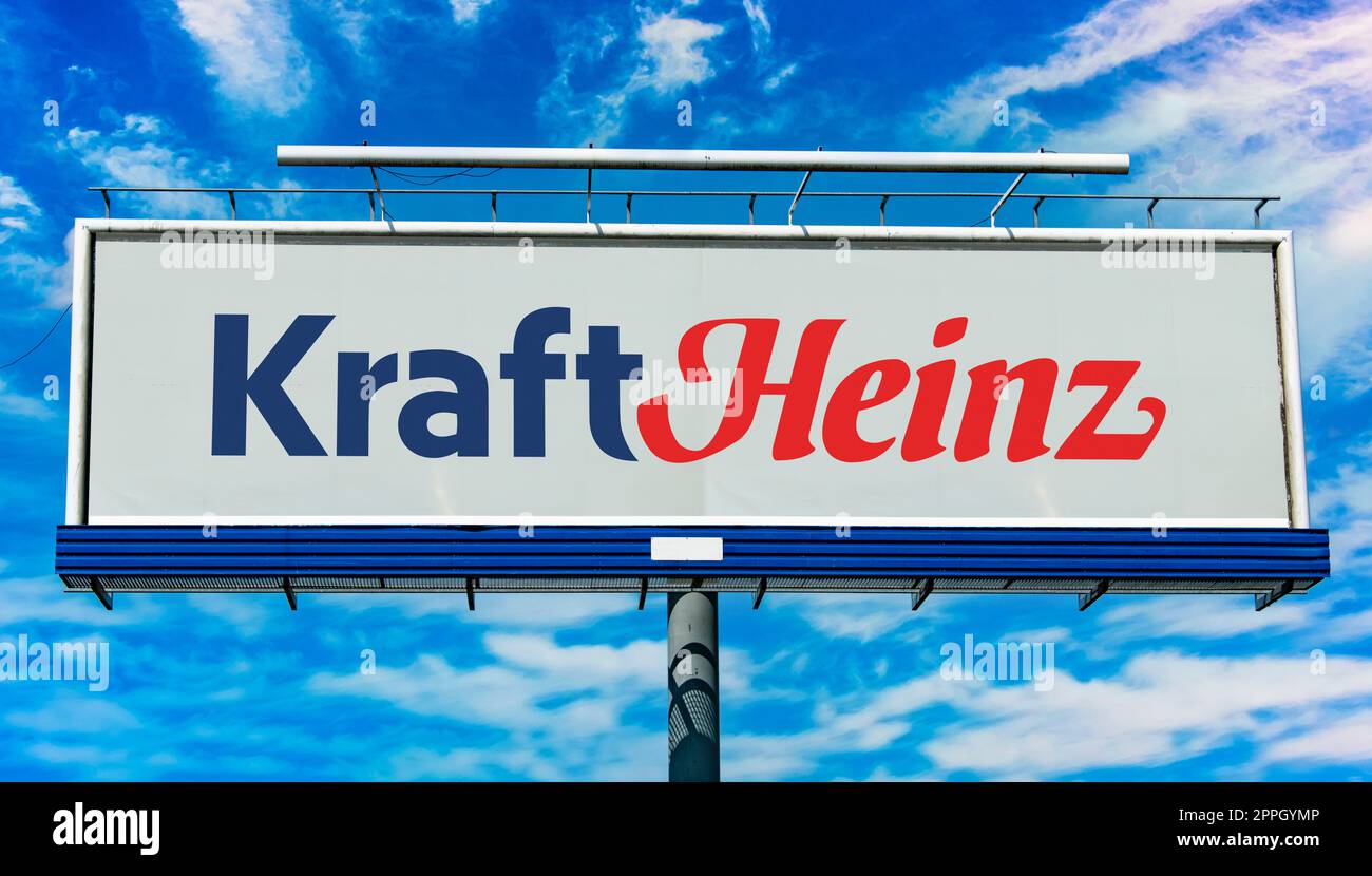 Advertisement billboard displaying logo of Kraft Heinz Stock Photo - Alamy