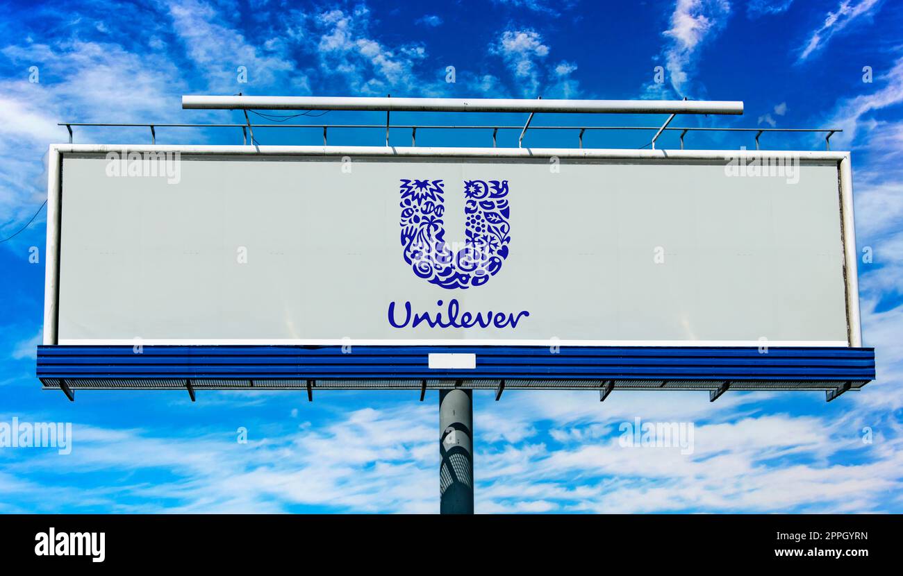 Unilever logo hi-res stock photography and images - Alamy