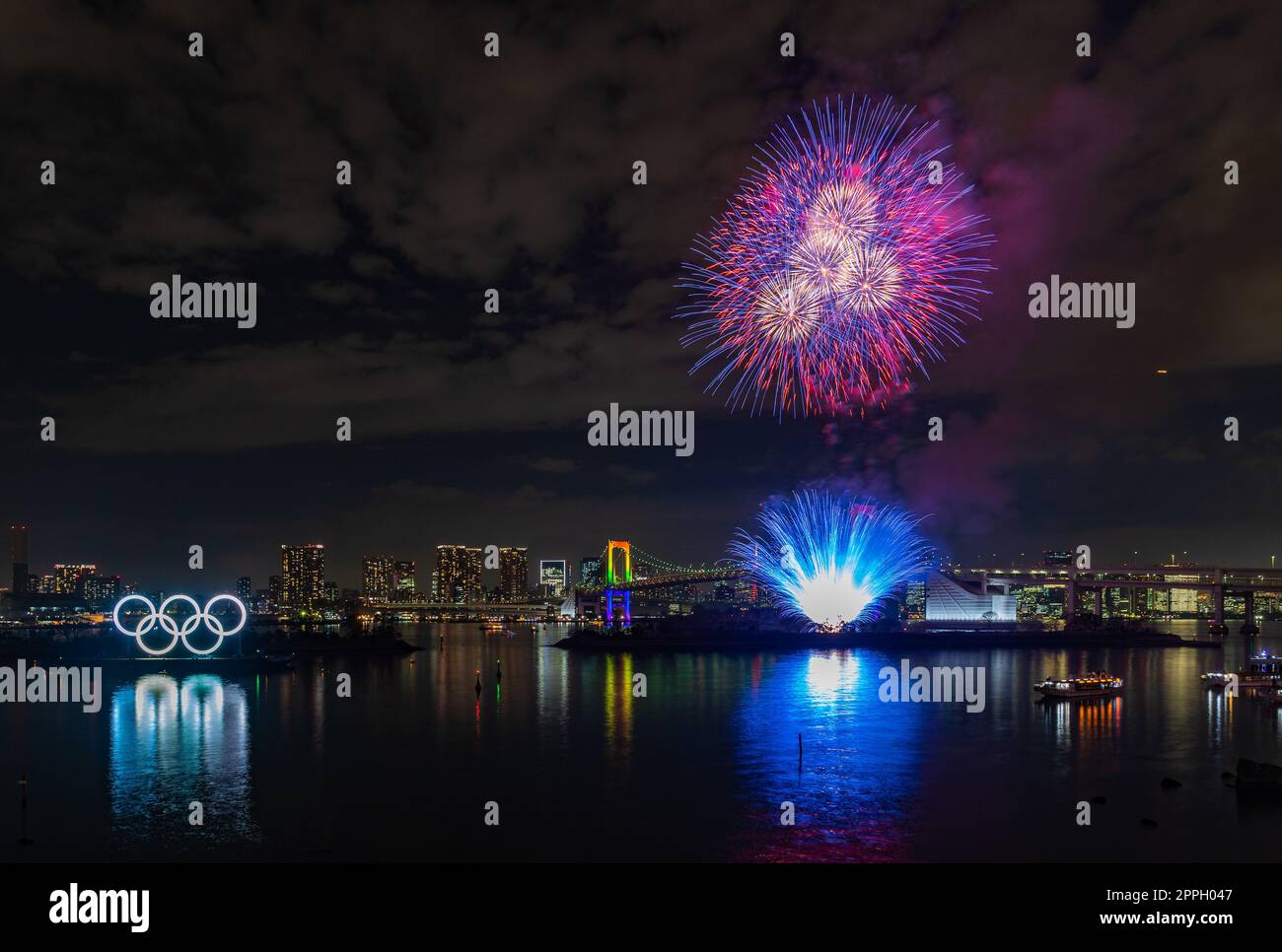 Olympic Rings Ceremony X Stock Photo - Alamy