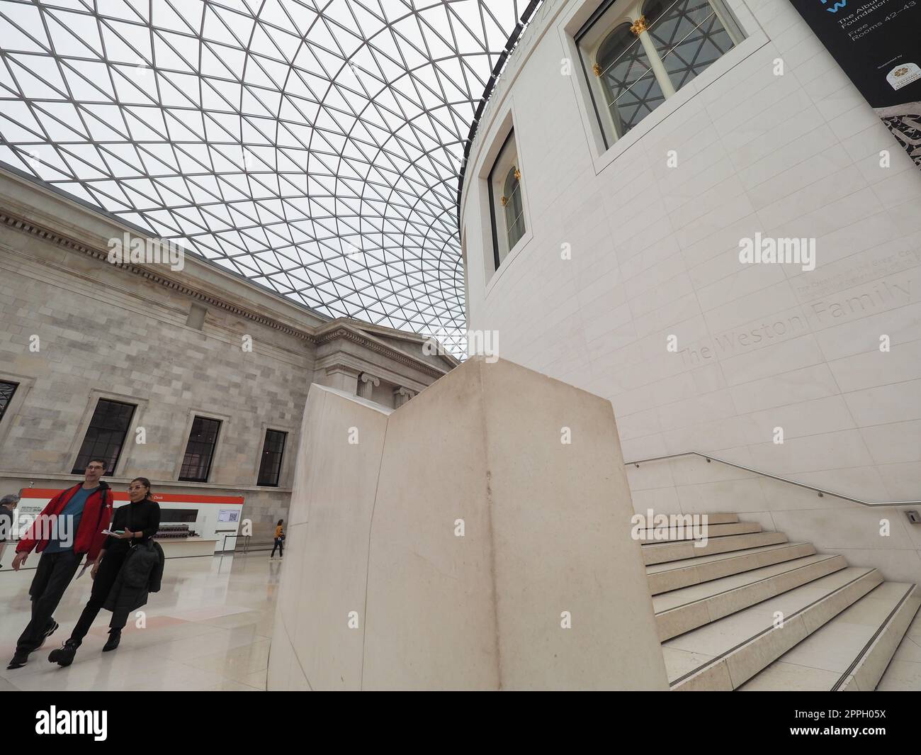 Norman foster british museum hi-res stock photography and images - Alamy