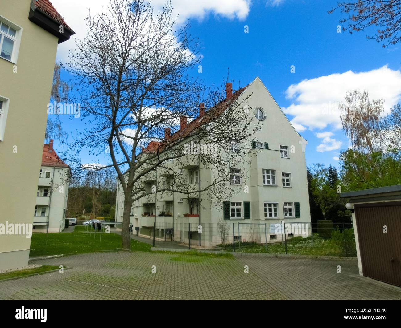 Contemporary Residential Building Exterior in the Daylight Stock Photo ...
