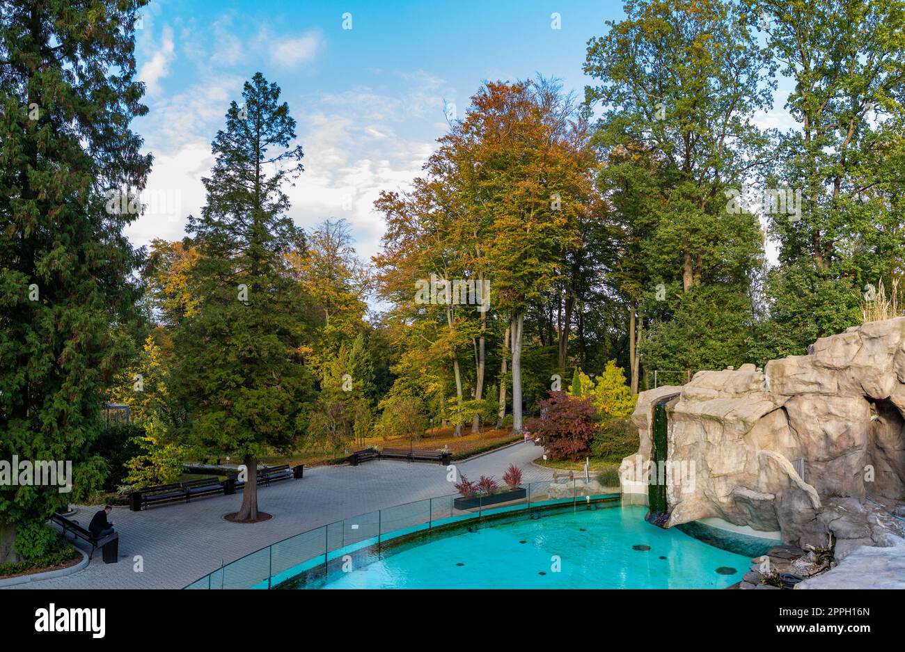 Autumn at the zoo hi-res stock photography and images - Alamy