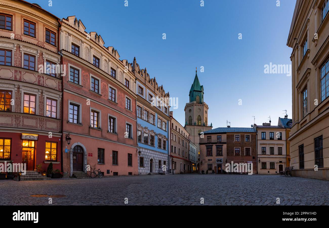 Old Town Market Square and Trynitarska Tower at Sunset Stock Photo - Alamy