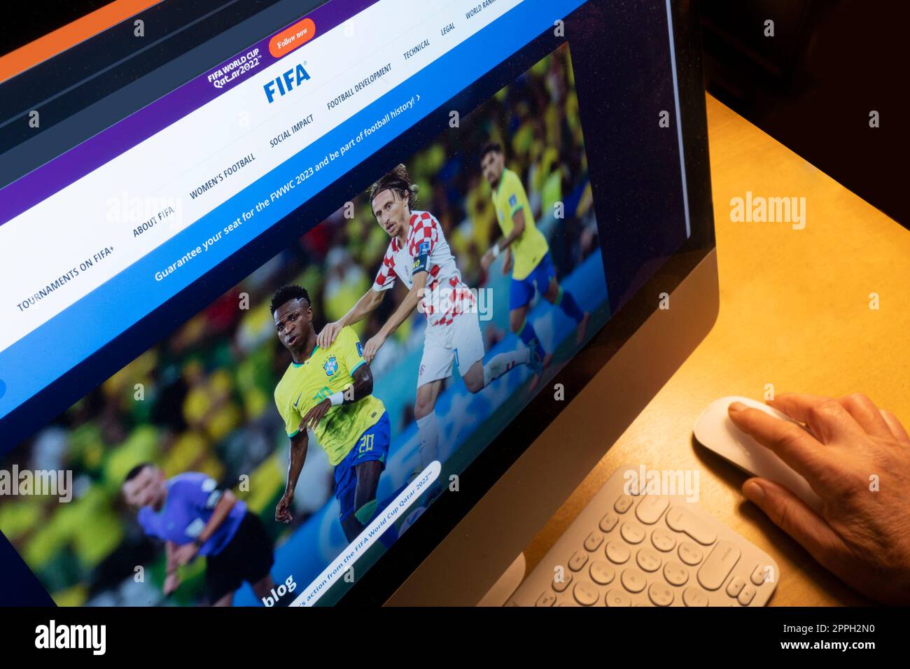 Web navigation hi-res stock photography and images - Alamy