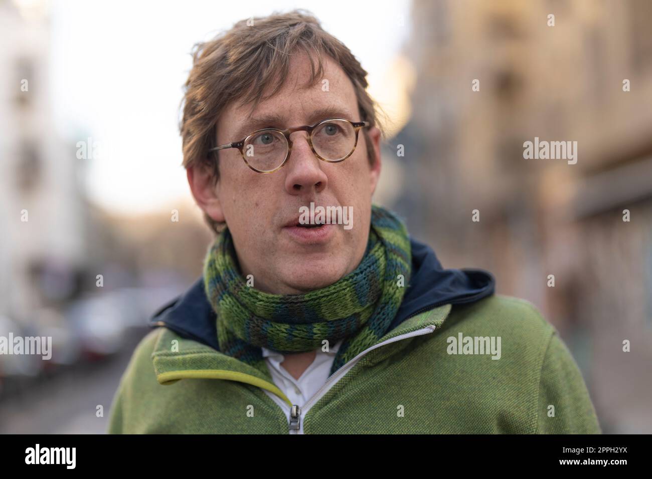 Opening of the new construction section of the Weser Street bicycle ...