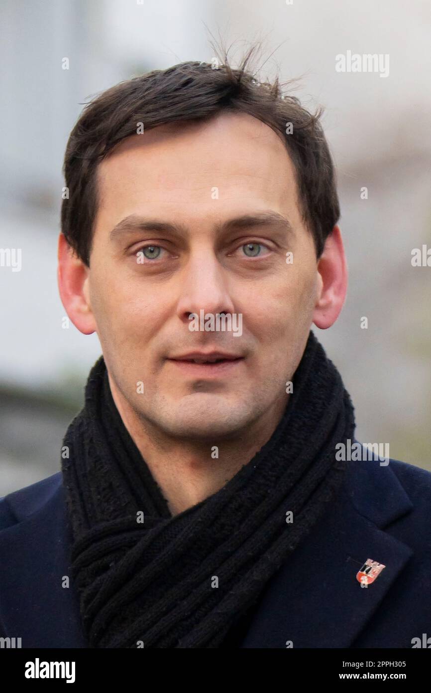 Opening of the new construction section of the Weser Street bicycle ...