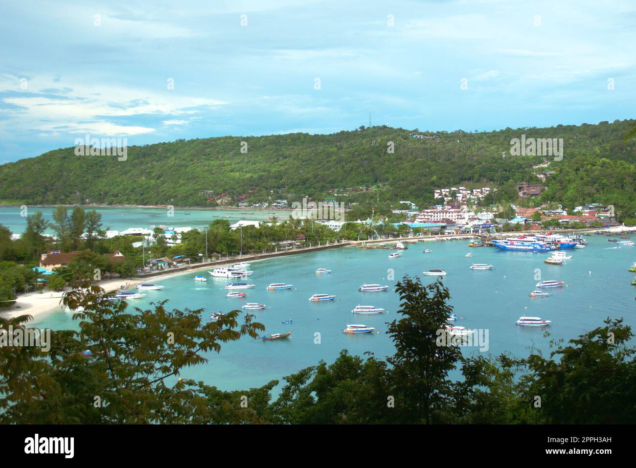 Elevated view of the boats in the bay and beaches of Phi Phi Don island ...
