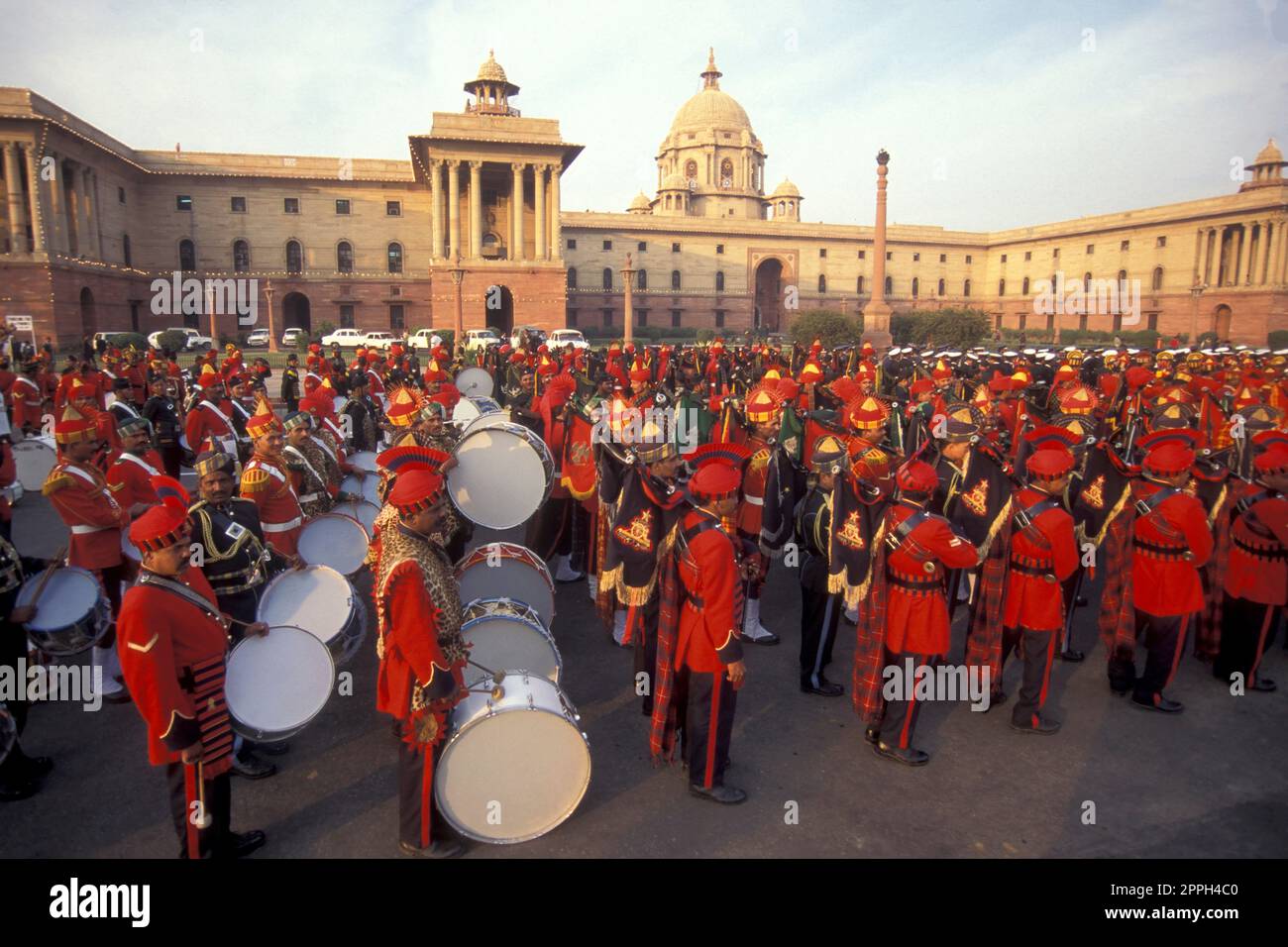 a view with soldiers in front of the President Estate Rashtrapati ...