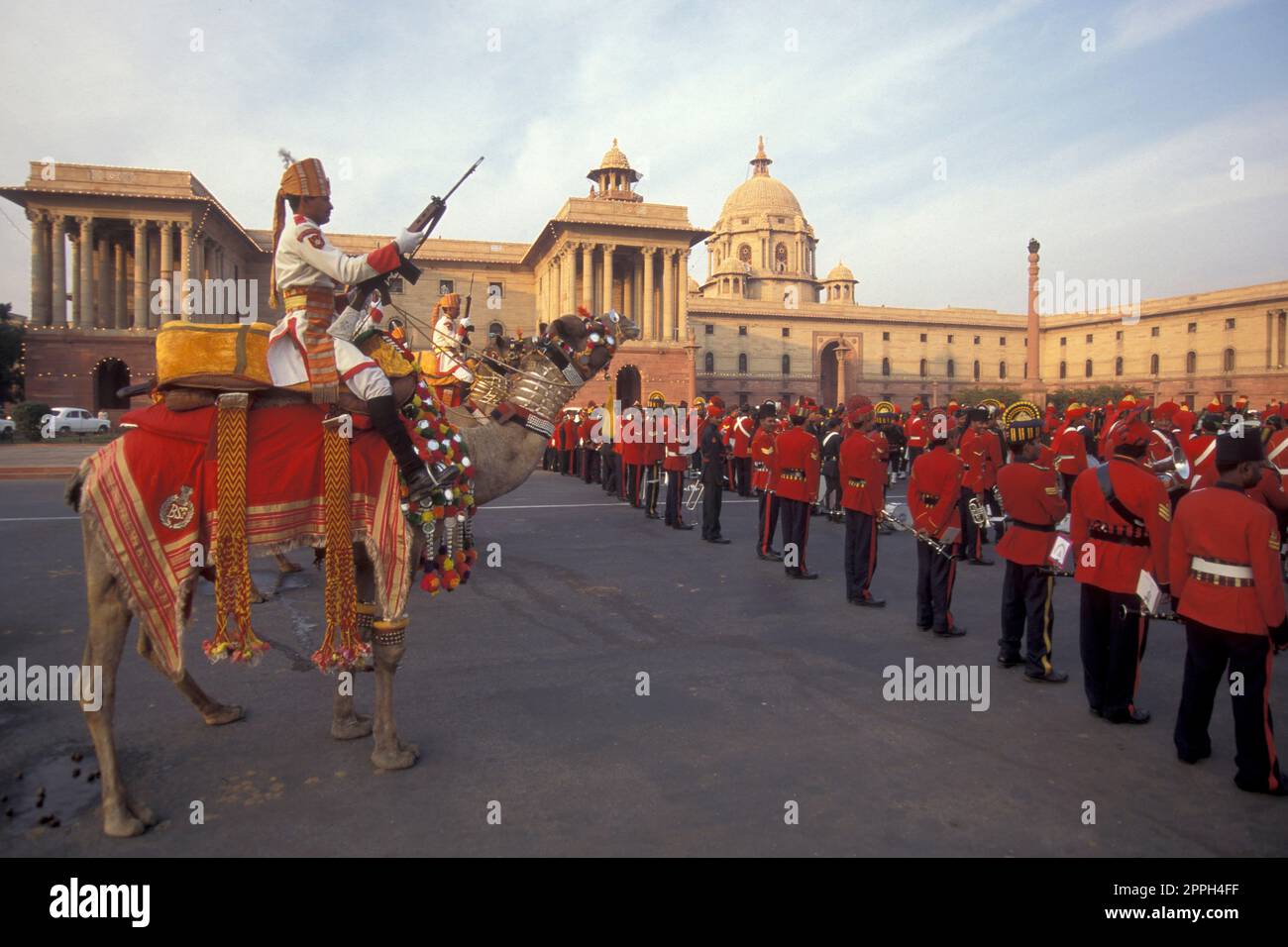 a view with soldiers in front of the President Estate Rashtrapati ...