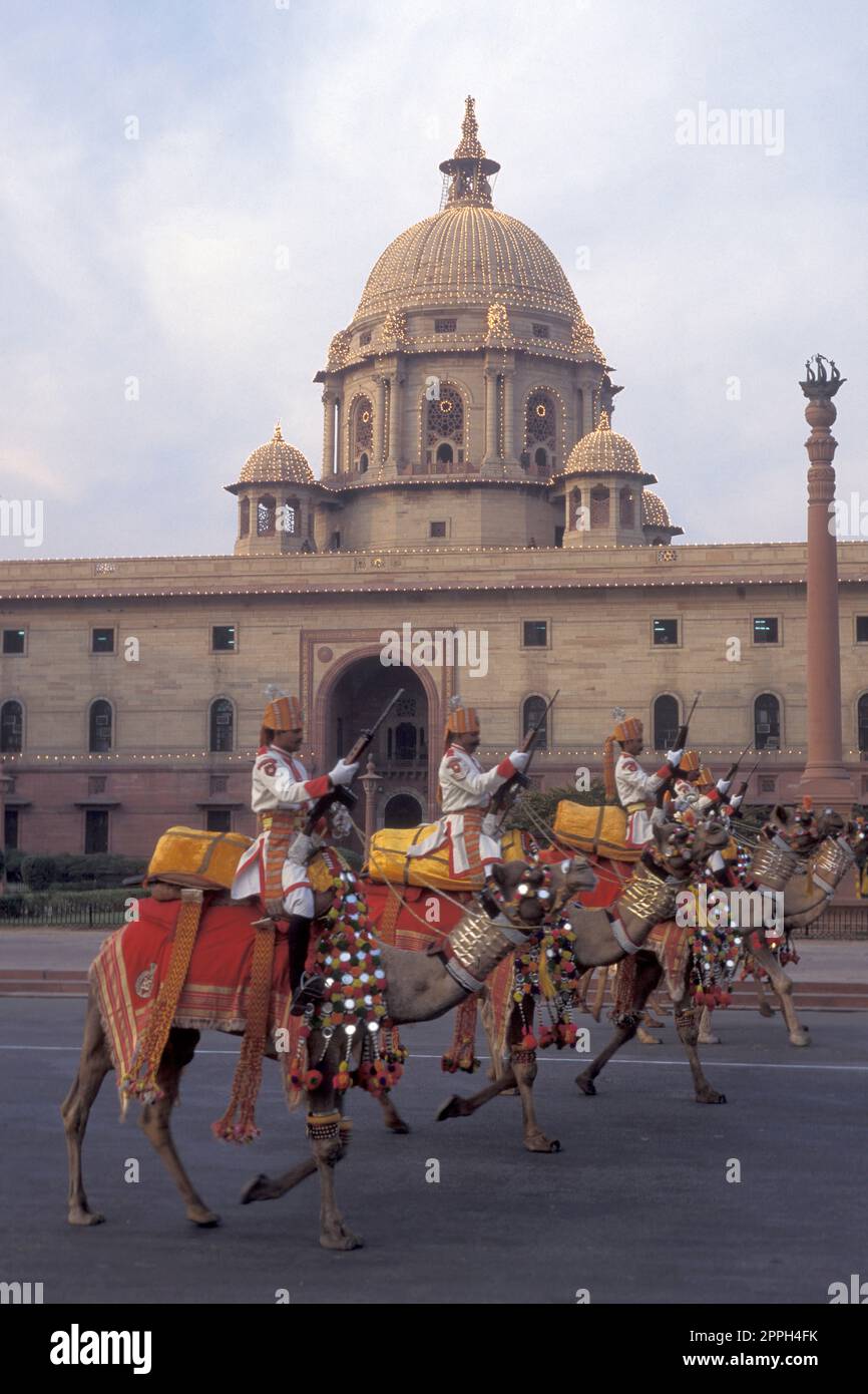 a view with soldiers in front of the President Estate Rashtrapati ...