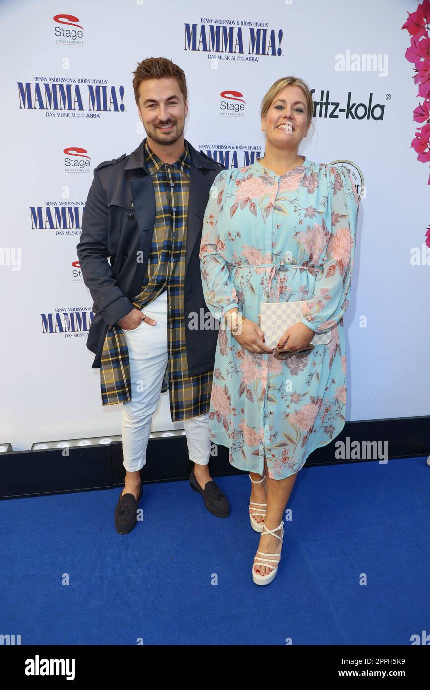 Nicolas Puschmann,Sabrina Puschmann,premiere of the musical Mamma Mia ...