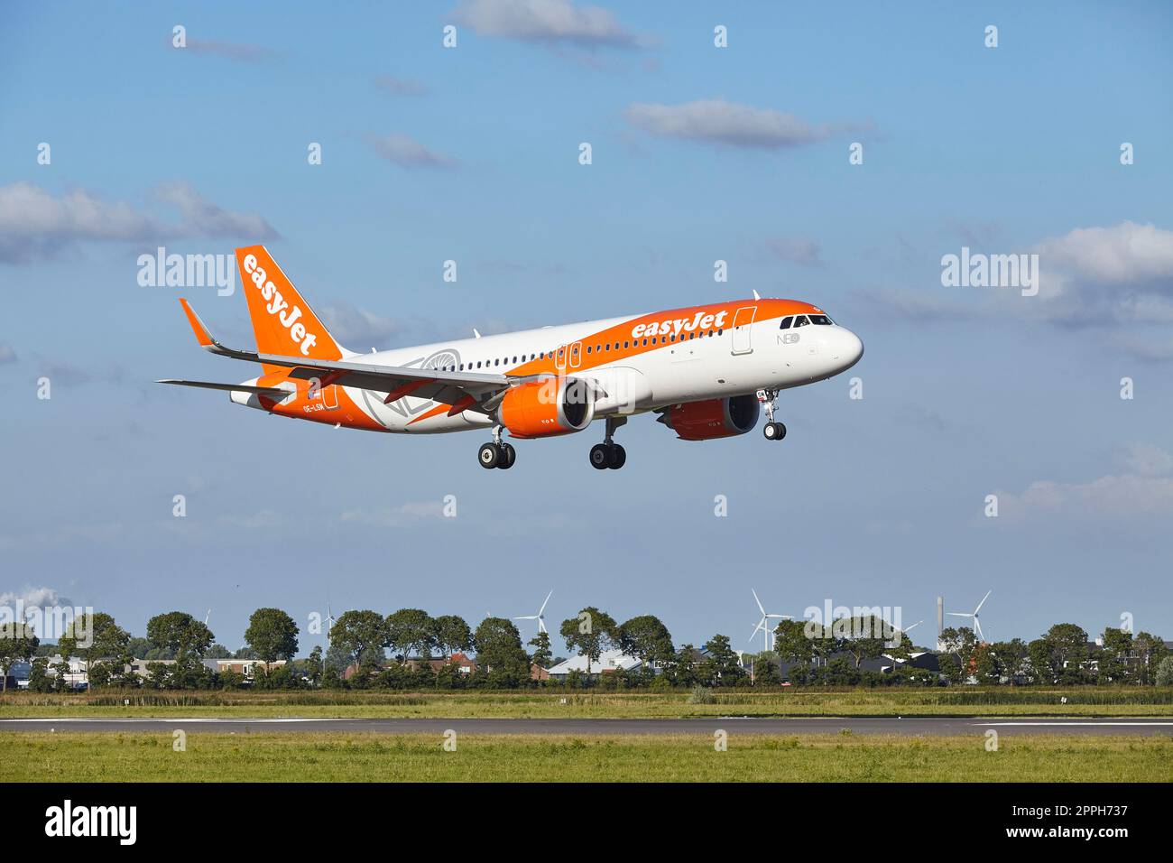 Amsterdam Airport Schiphol - Airbus A320-251N of easyJet (NEO livery ...