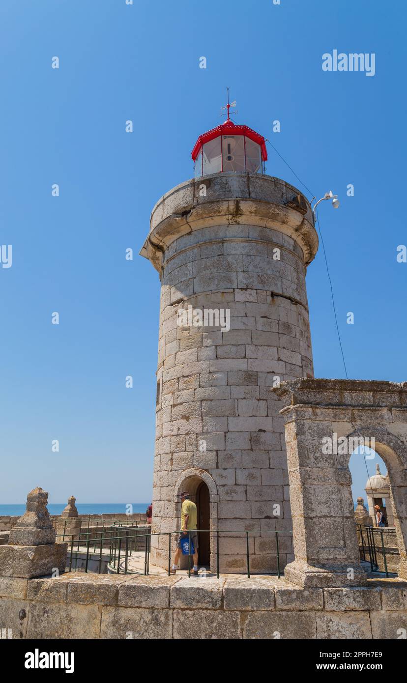People visiting the old Bugio Lighthouse Stock Photo - Alamy
