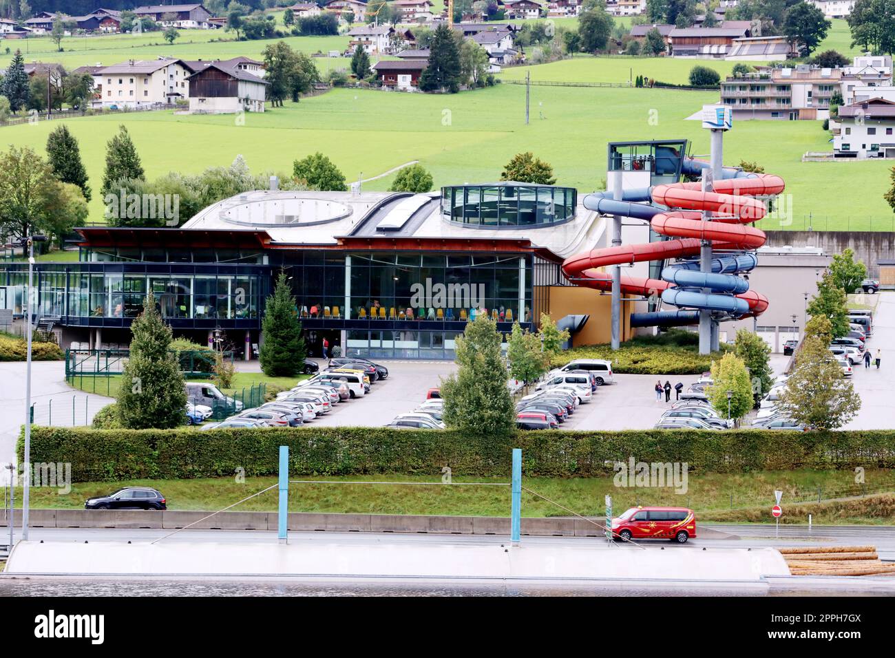 Therme schwimmbad hi-res stock photography and images - Alamy