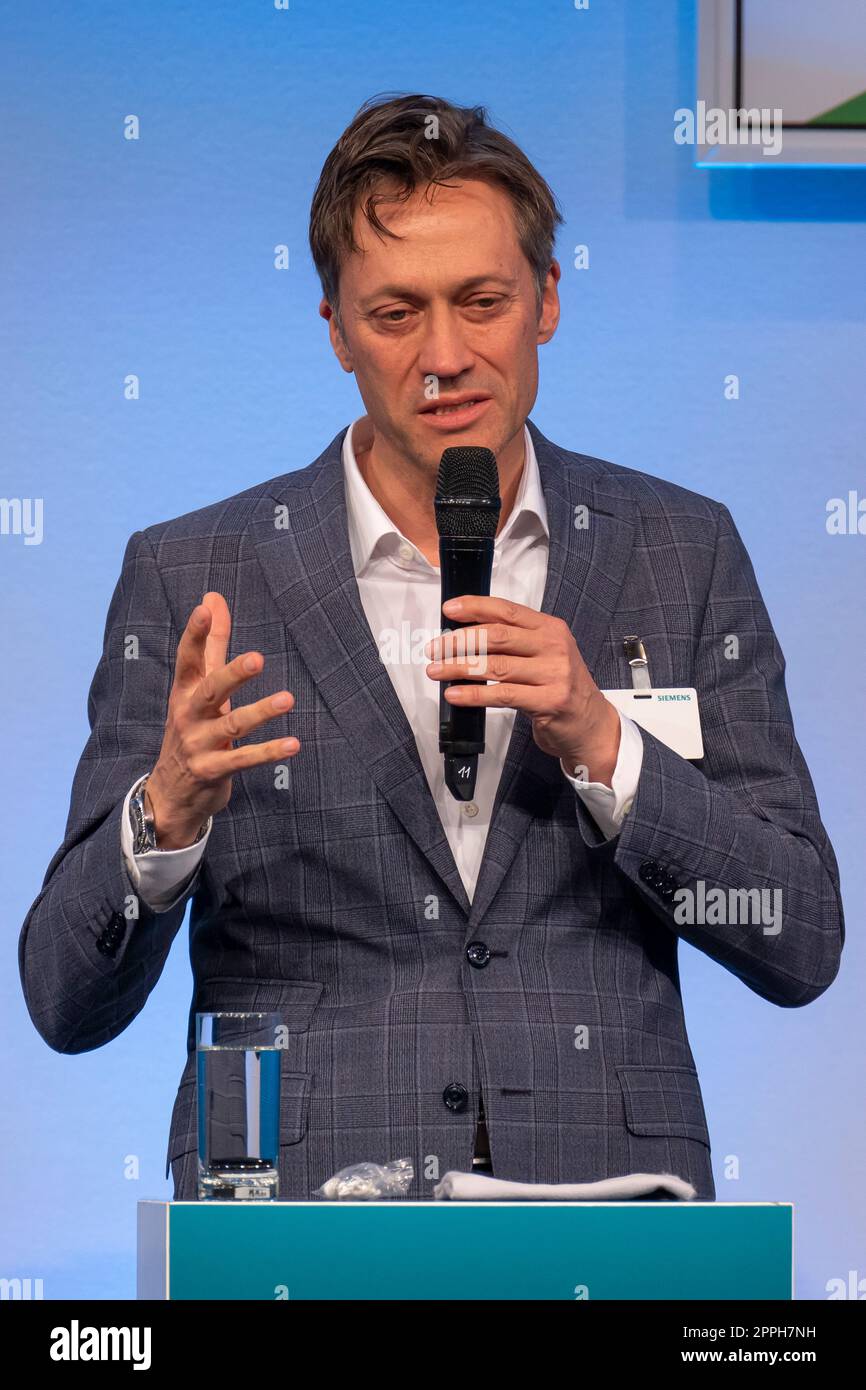 InnoTrans 2022 Opening Ceremony,Panel Discussion "The Future of ...