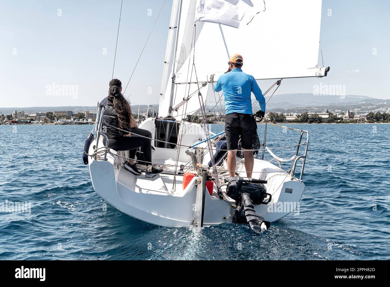 Competitive sailing hi-res stock photography and images - Alamy