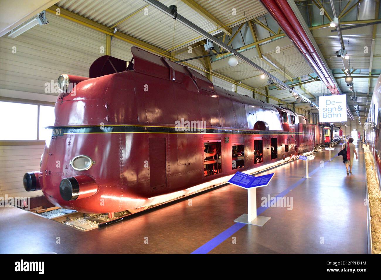 Nuremberg rail hi-res stock photography and images - Alamy