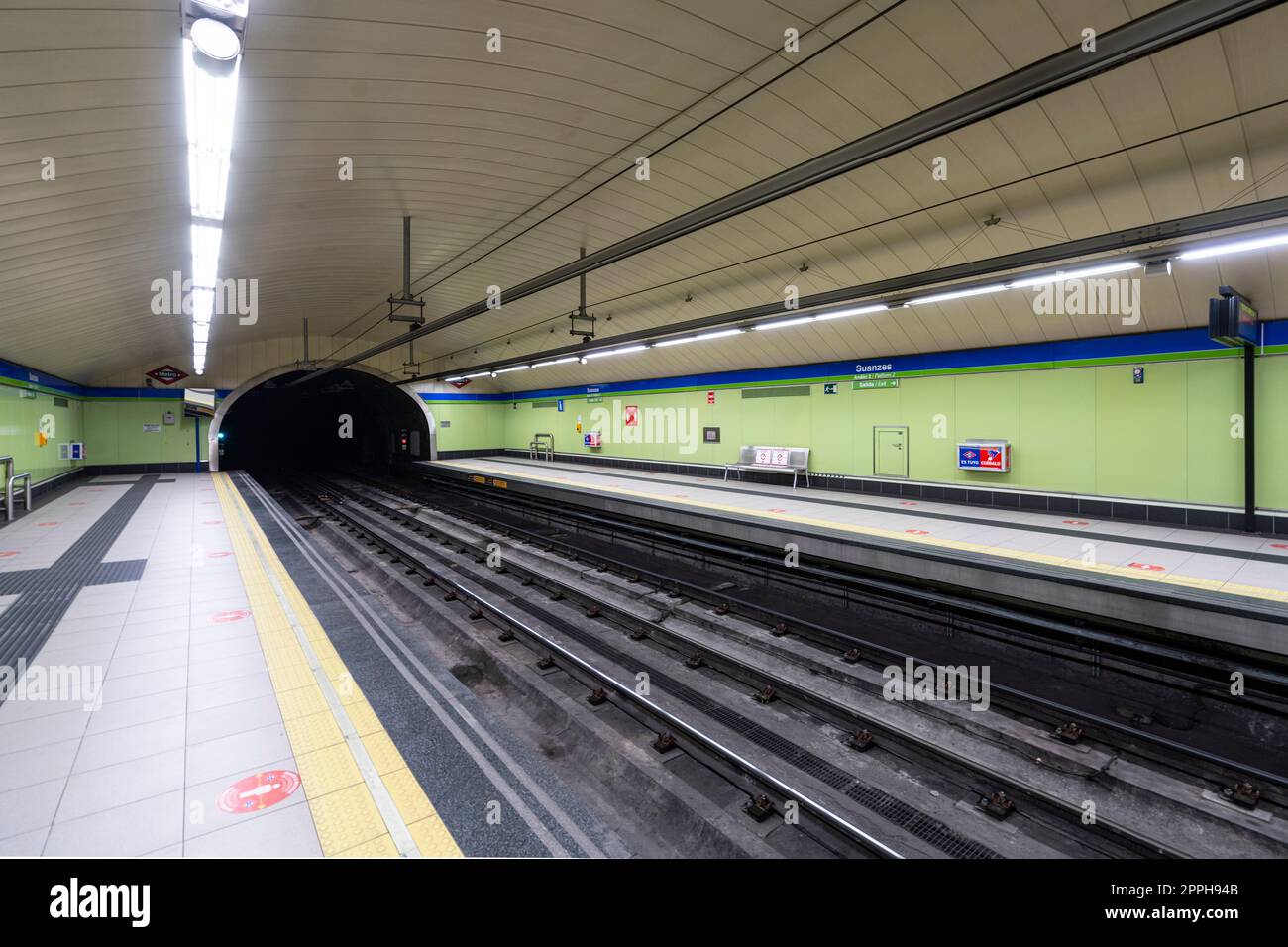 A subway station in Madrid, Spain Stock Photo - Alamy