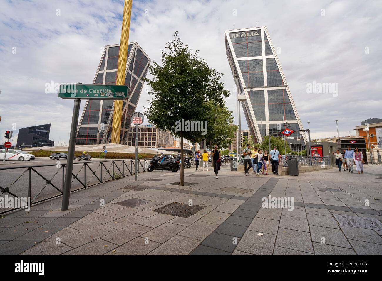 Madrid skyscraper inclined hi-res stock photography and images - Alamy