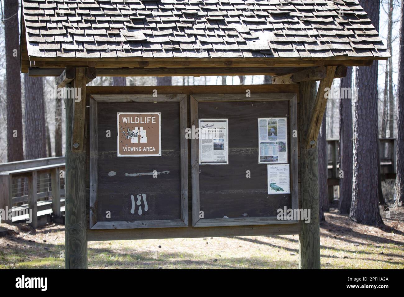 Protected area signage hi-res stock photography and images - Alamy