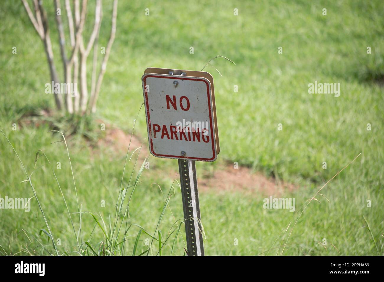 No leaning sign hi-res stock photography and images - Alamy