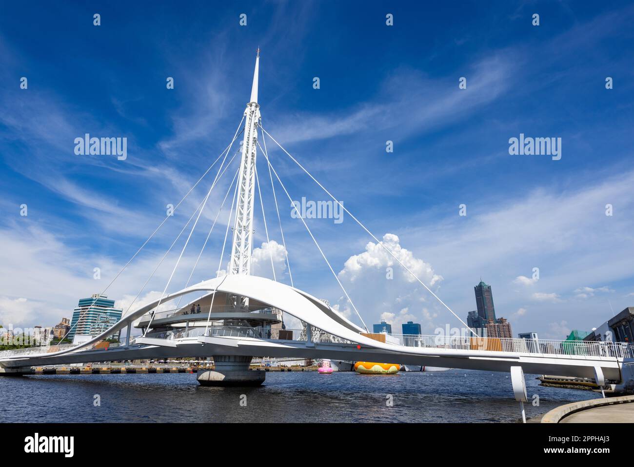 Kaohsiung, Taiwan, 27 August 2022: Kaohsiung harbor and dagang bridge ...