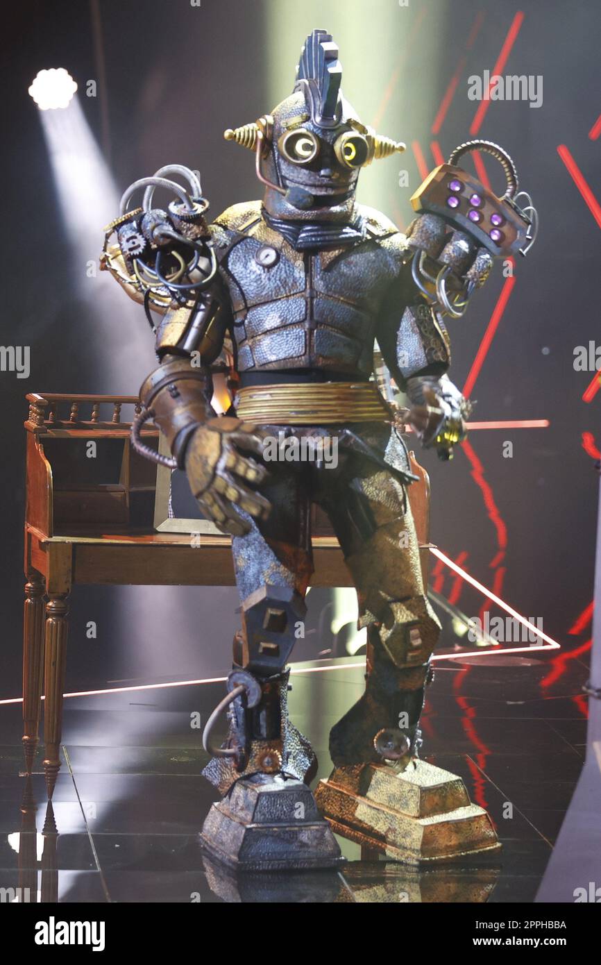 Rosty,The Masked Singer Season 7 Episode 3,MMC Studios,Cologne,15.10. ...