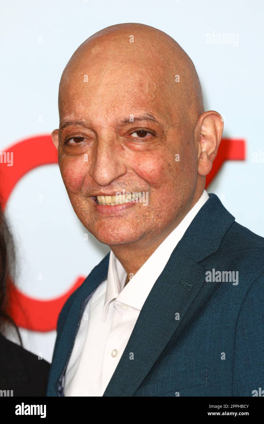 Ali Samadi Ahadi,Premiere Die Mucklas und wie sie zu Pettersson und ...