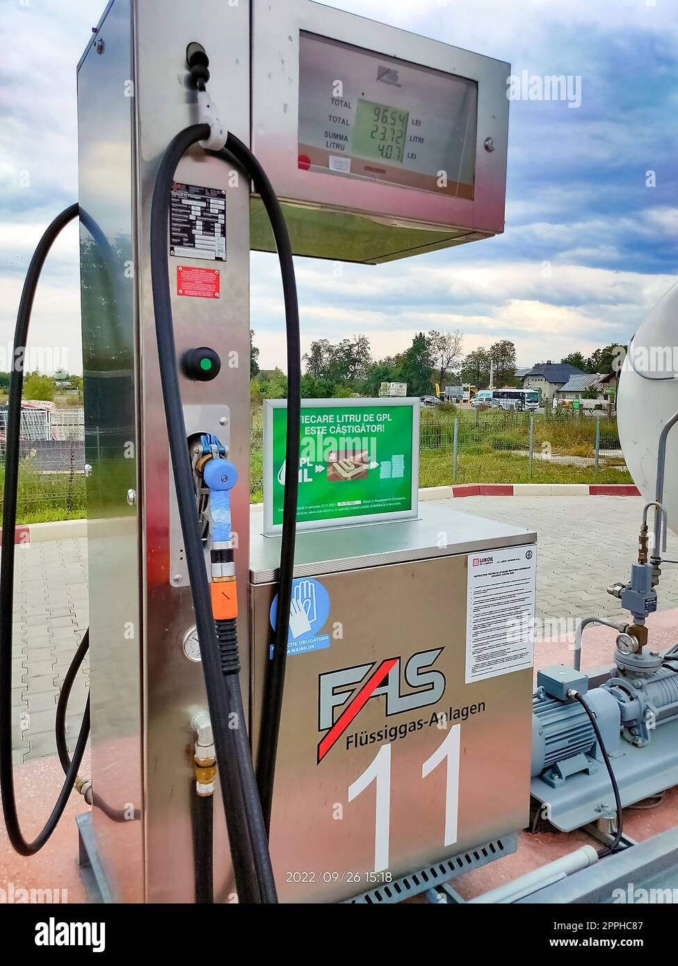 Flussiggas anlagen hi-res stock photography and images - Alamy