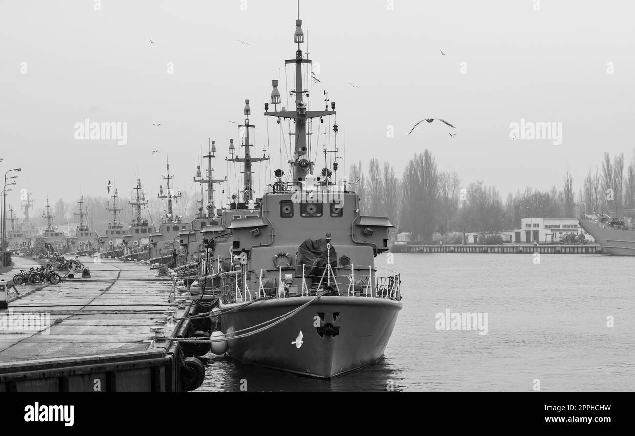 the military warship in the harbor 02 Stock Photo - Alamy