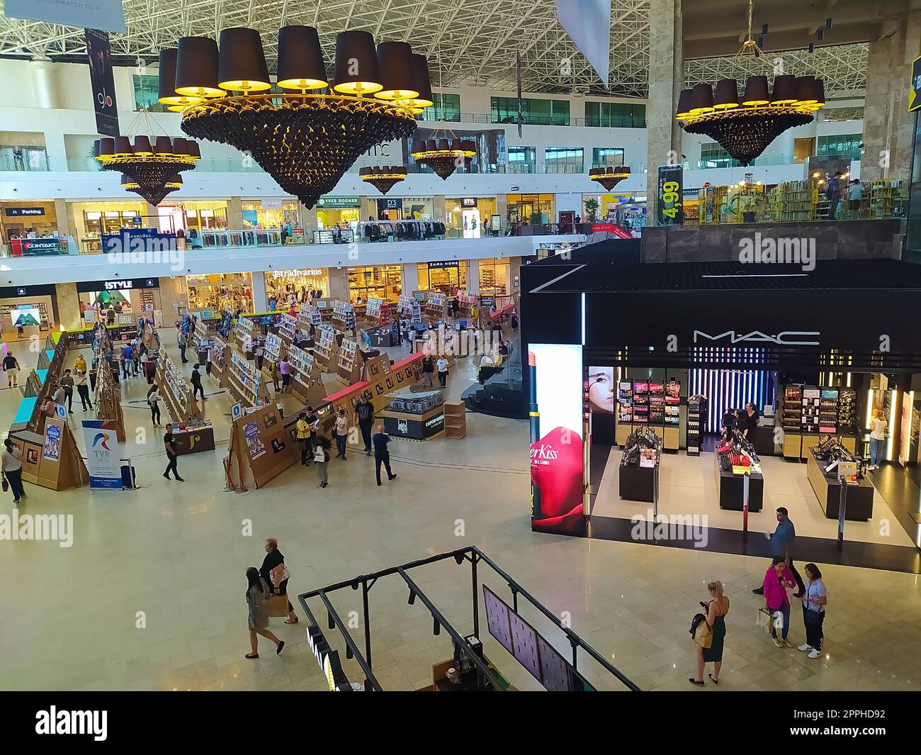Iasi, Romania - September 11, 2022: Palas Mall Stock Photo - Alamy