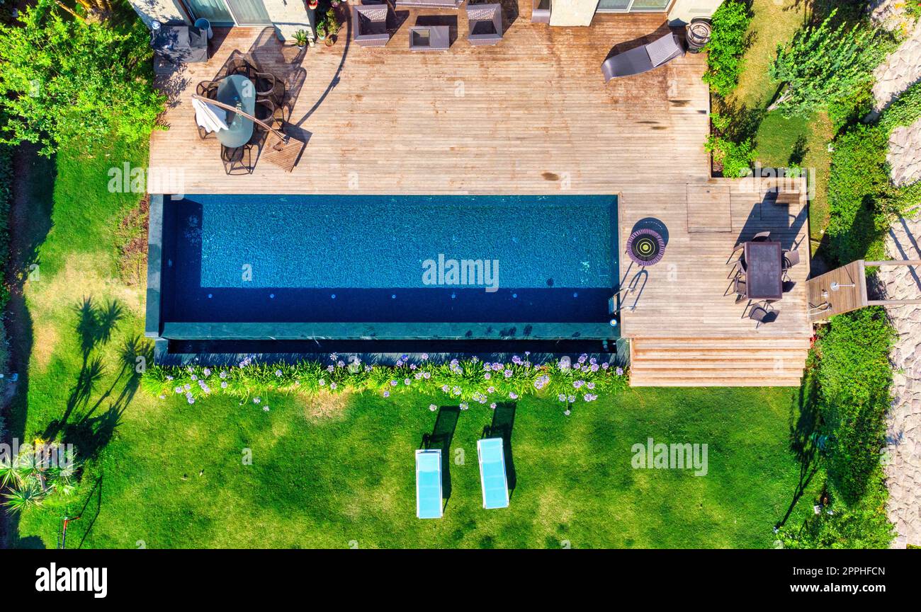 Aerial of swimming pool hi-res stock photography and images - Alamy
