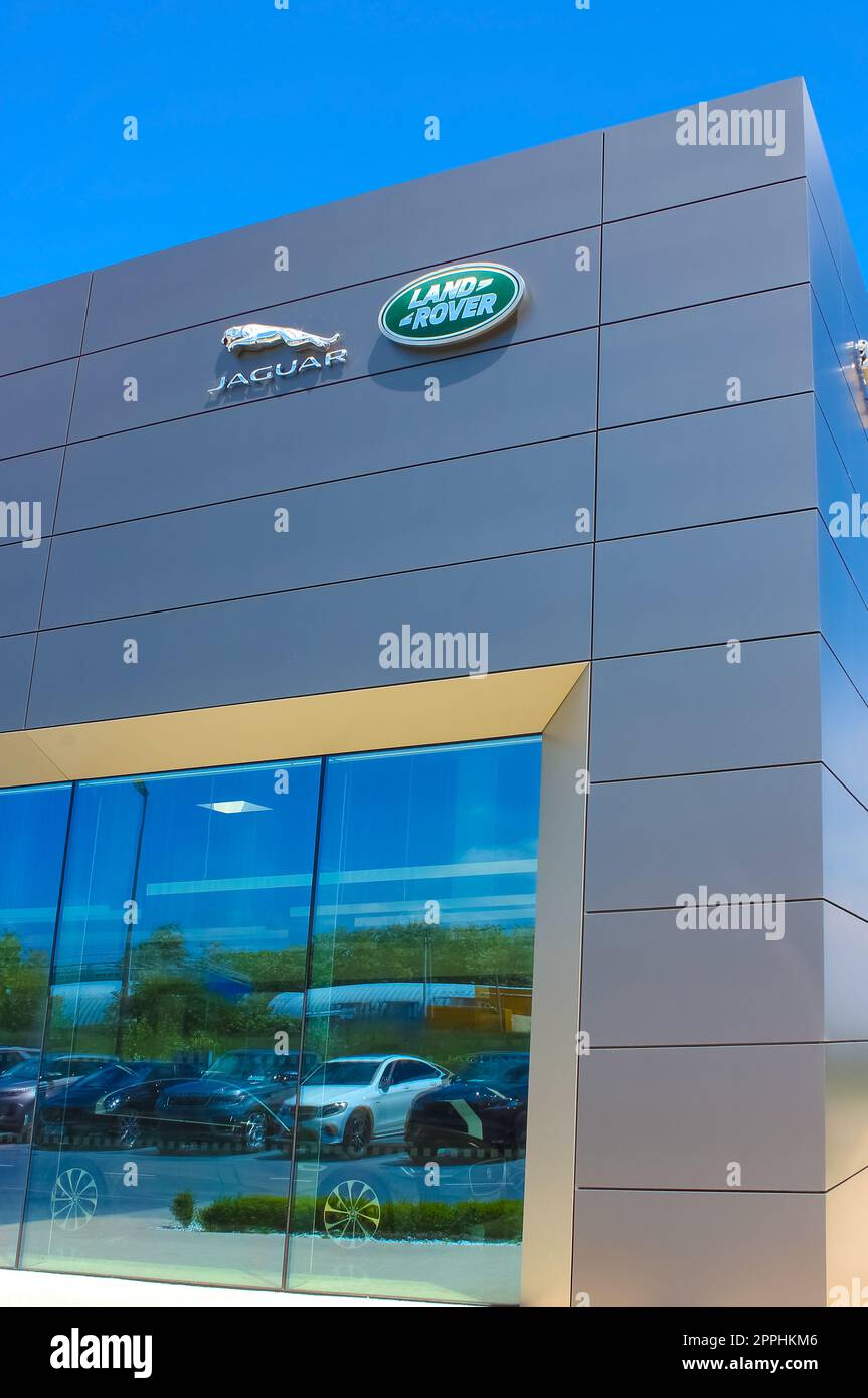 Rover car company logo hi-res stock photography and images - Alamy