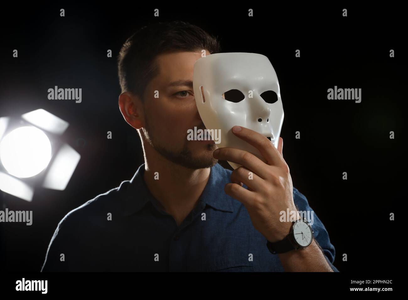 Professional actor hi-res stock photography and images - Alamy