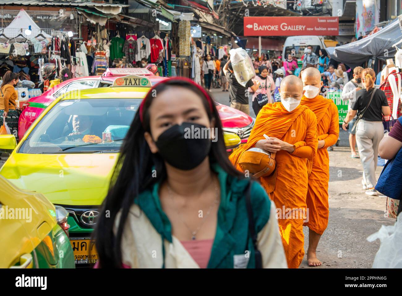 THAILAND BANGKOK PRATUNAM TEXTILE MARKET Stock Photo - Alamy