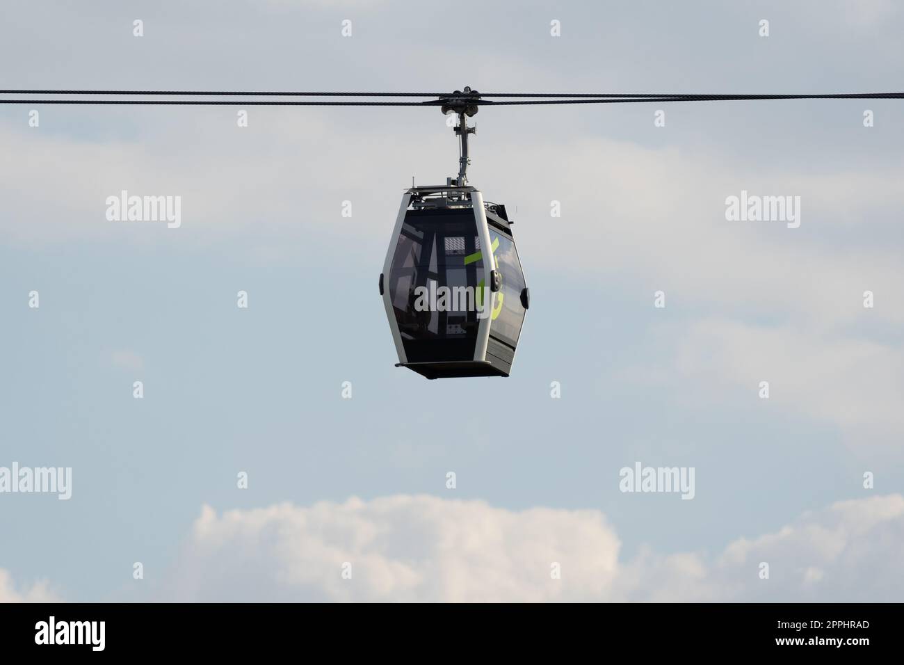 Cabin cable hi-res stock photography and images - Alamy