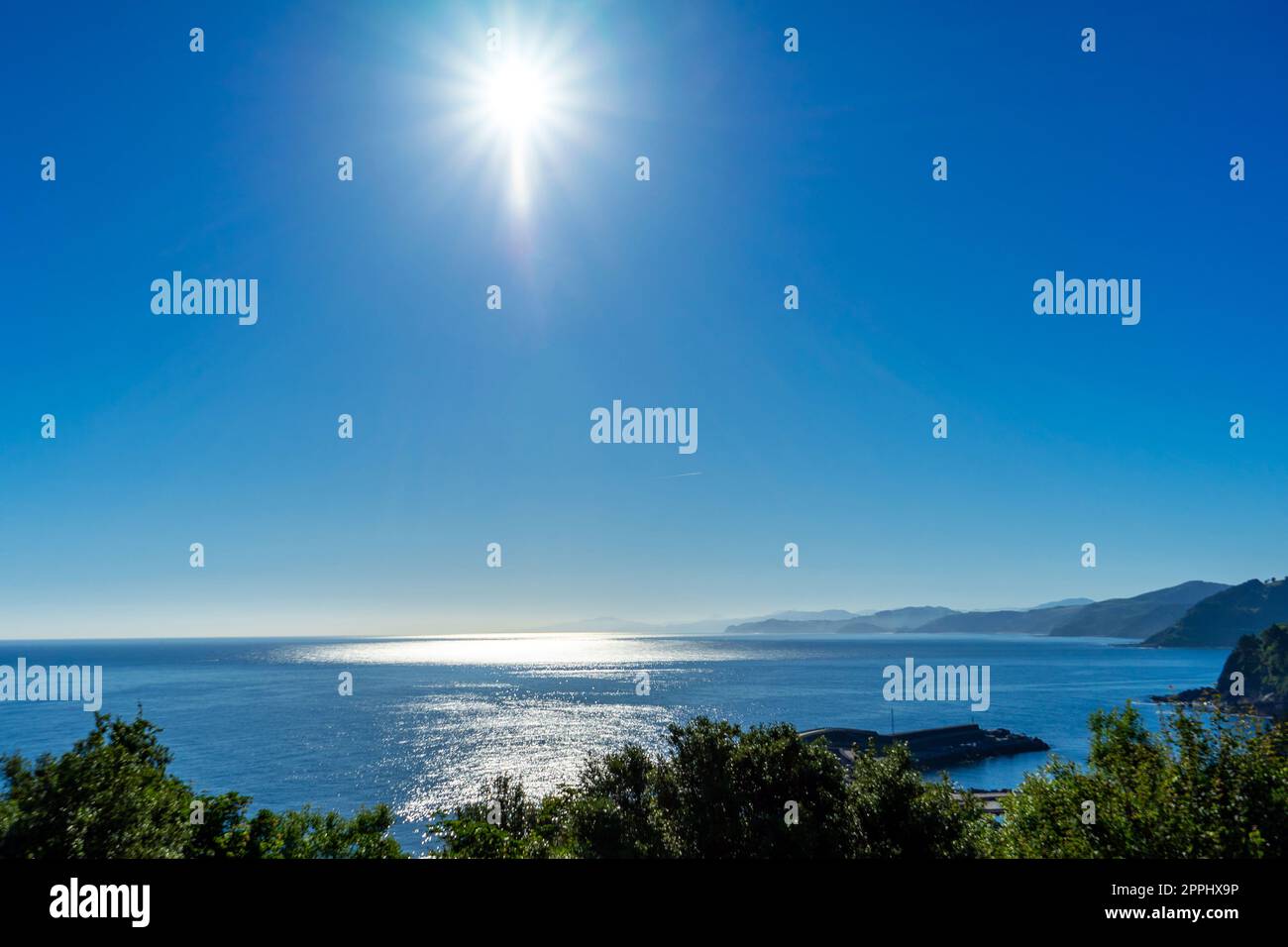 Zenith energy hi-res stock photography and images - Alamy