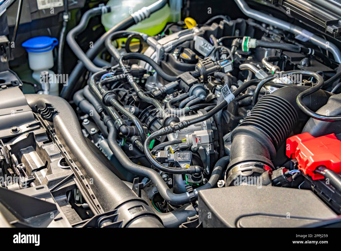 2 0 ecoboost hi-res stock photography and images - Alamy