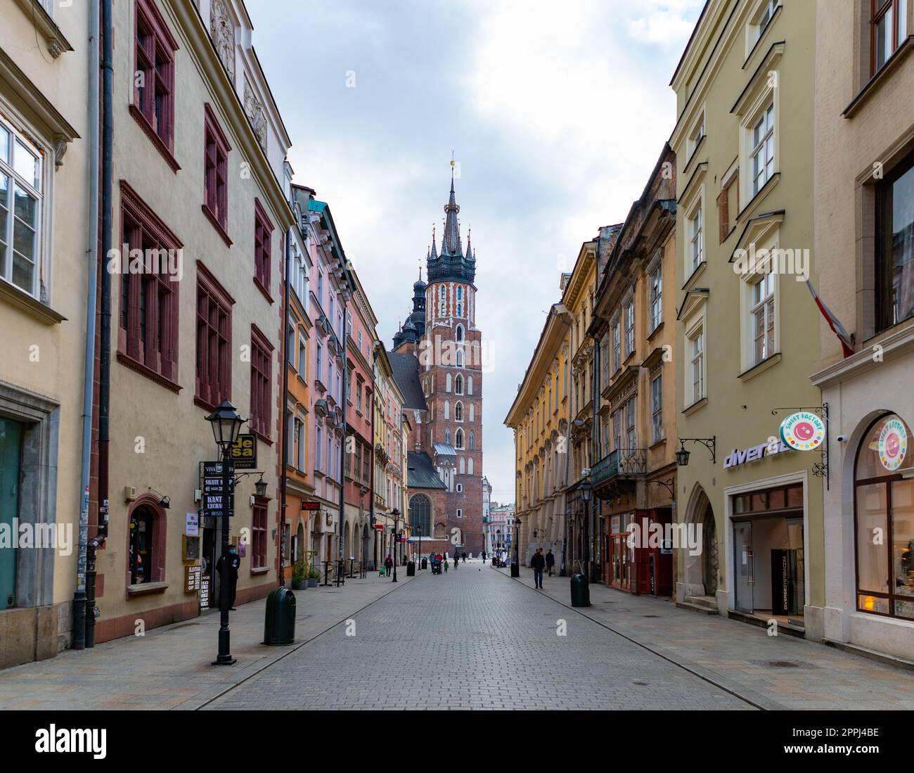 St mary s street hi-res stock photography and images - Alamy