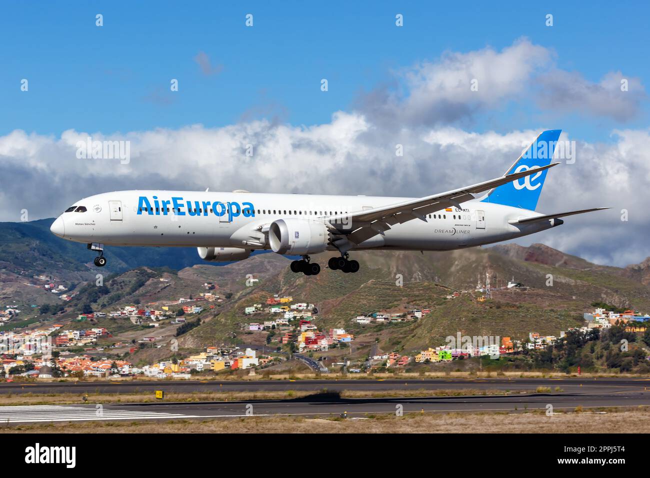 Air Europa Boeing 787-9 Dreamliner airplane at Tenerife Norte airport ...