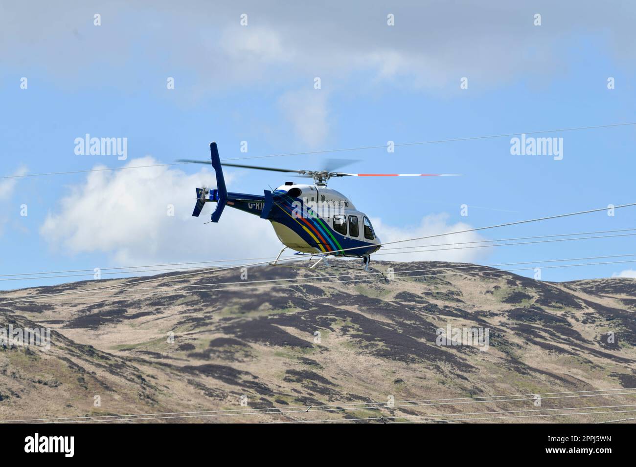 National Grid Bell 429 Global Ranger helicopter used to inspect the ...