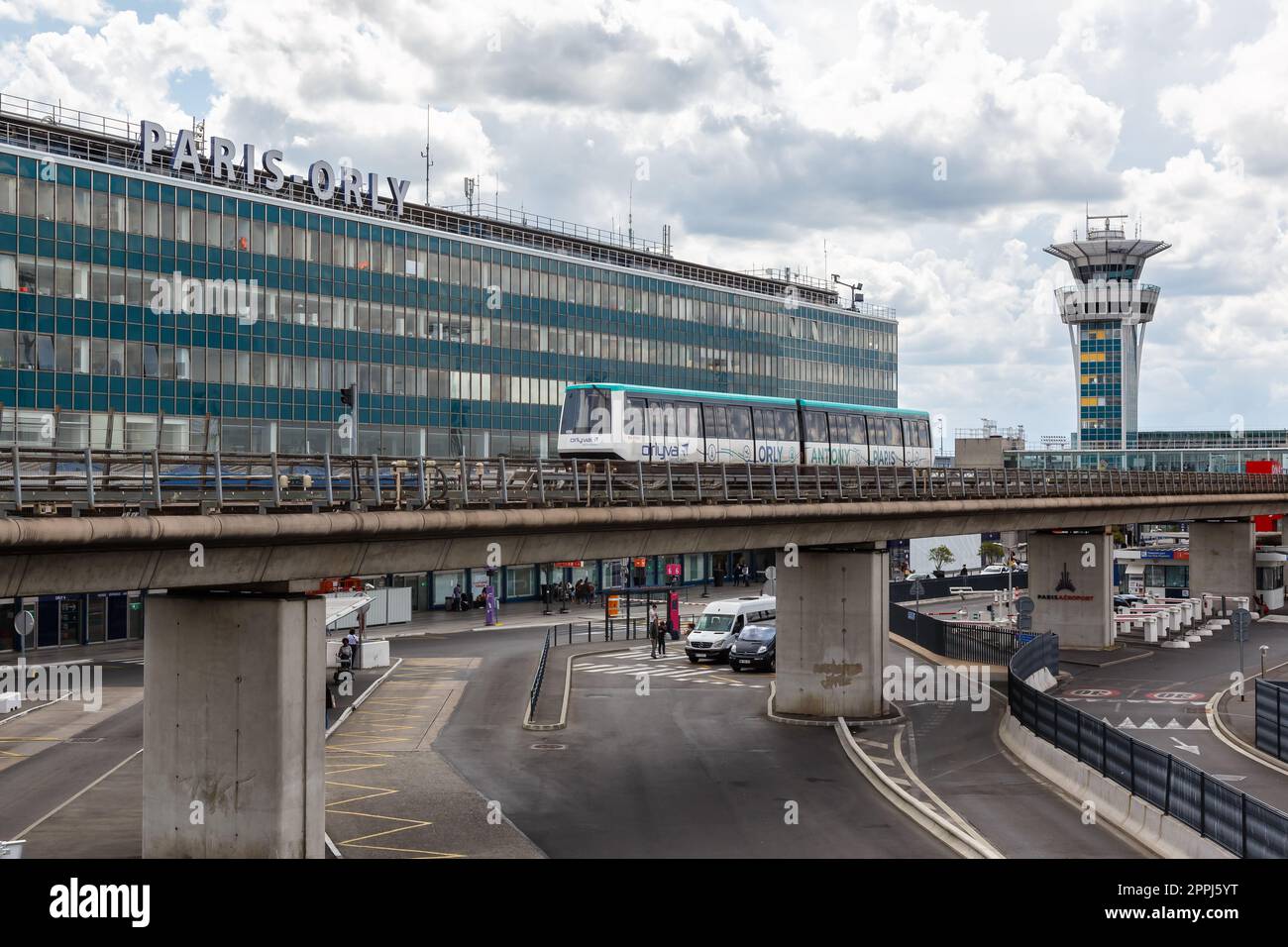 Orlyval train hi-res stock photography and images - Alamy