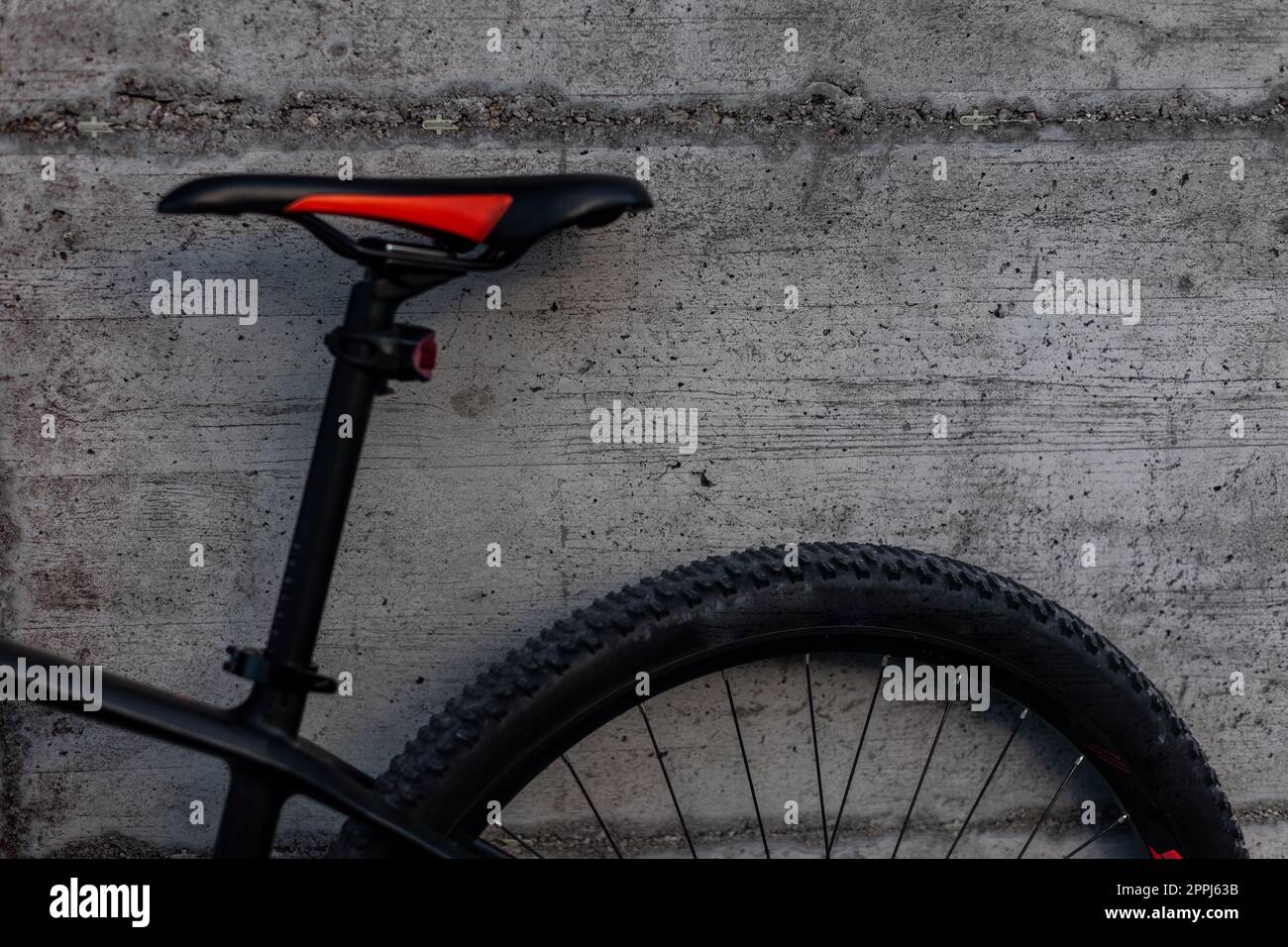 Modern mountain bike Stock Photo - Alamy