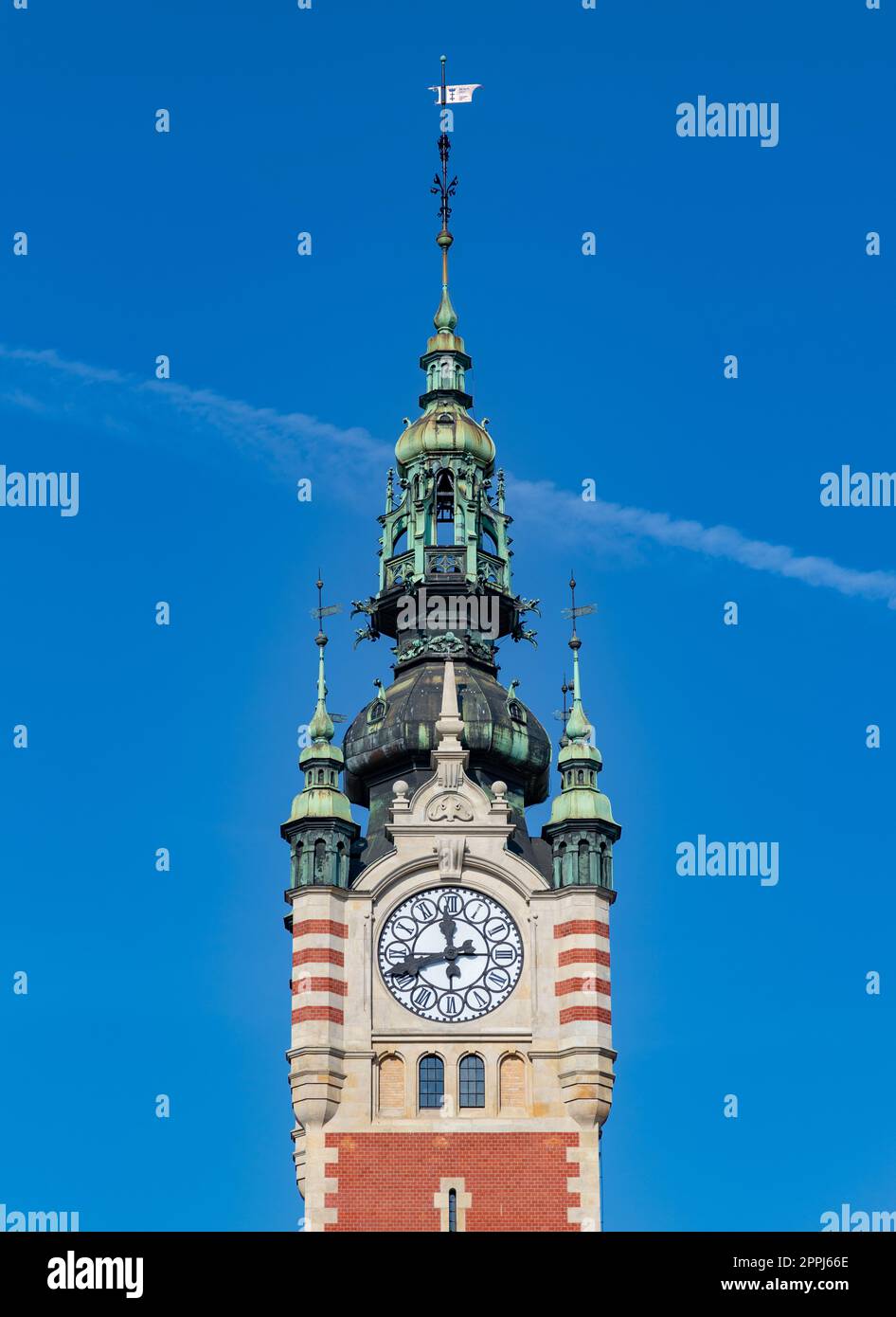 Clock tower train station hi-res stock photography and images - Alamy