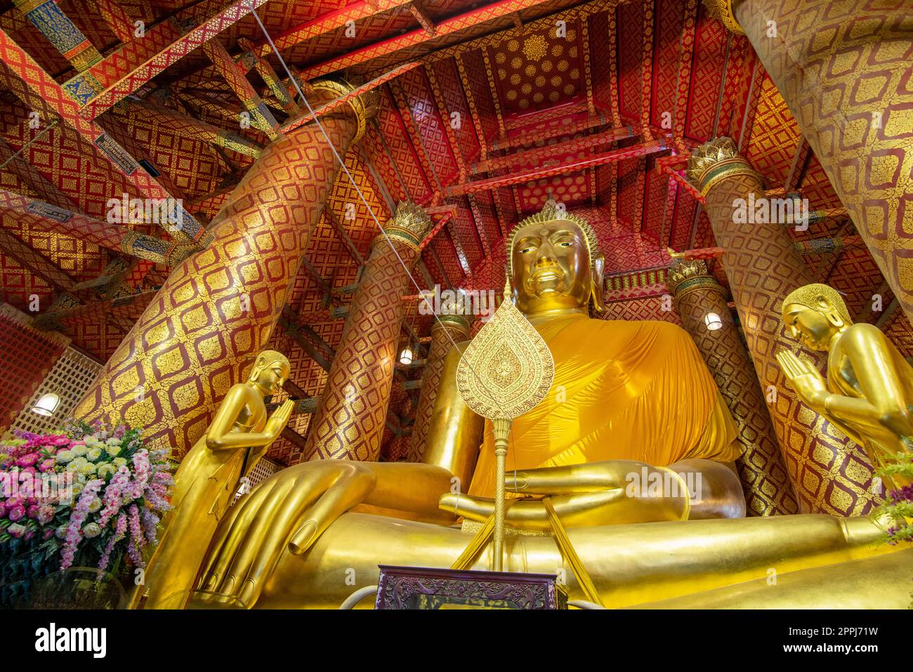 THAILAND AYUTTHAYA WAT PHANAN CHOENG Stock Photo - Alamy