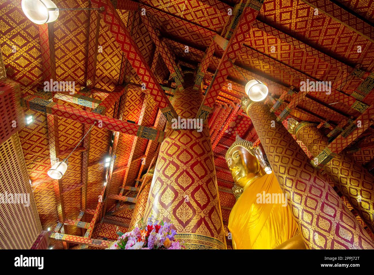 THAILAND AYUTTHAYA WAT PHANAN CHOENG Stock Photo - Alamy