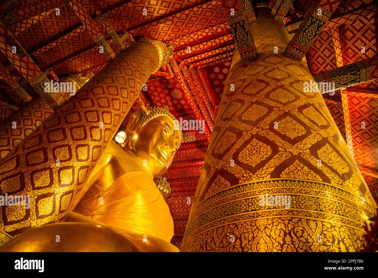 THAILAND AYUTTHAYA WAT PHANAN CHOENG Stock Photo - Alamy