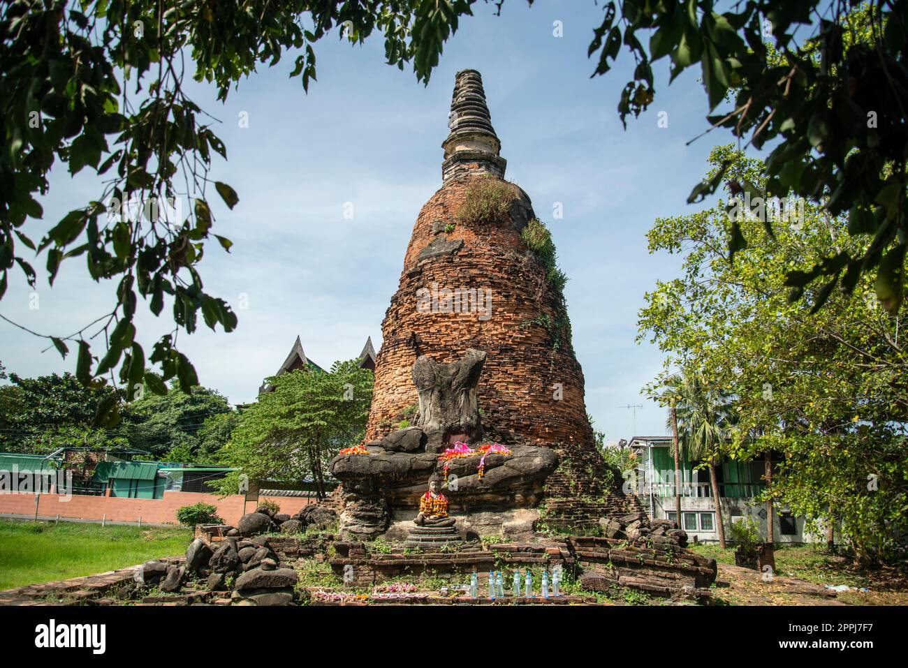 THAILAND AYUTTHAYA WAT CHUM SAENG Stock Photo - Alamy