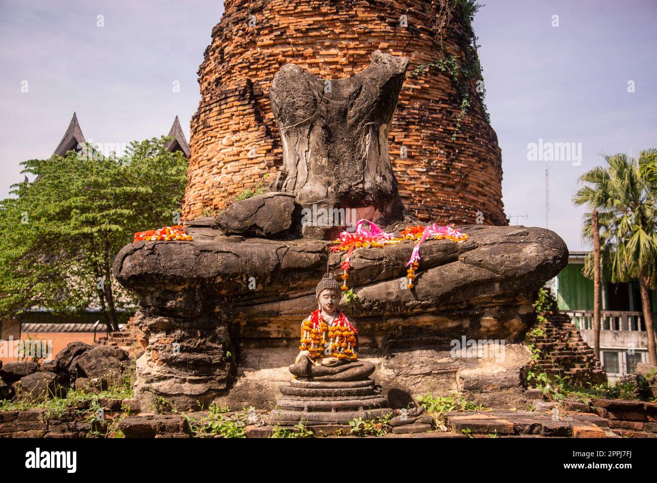 THAILAND AYUTTHAYA WAT CHUM SAENG Stock Photo - Alamy