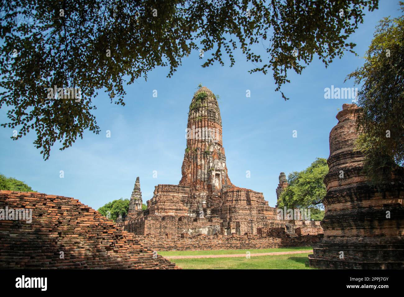 THAILAND AYUTTHAYA WAT PHRA RAM Stock Photo - Alamy